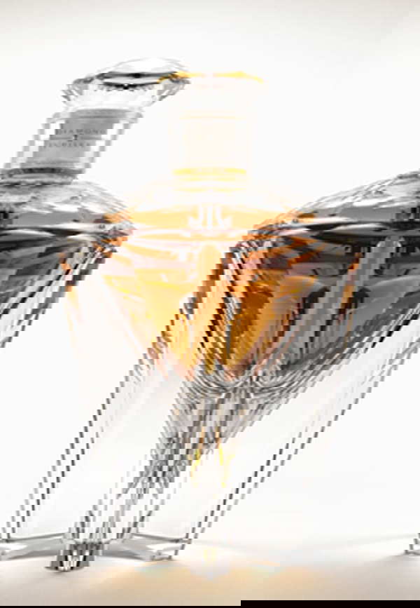 15 Most Expensive Wines & Spirits Ever Sold (2020)