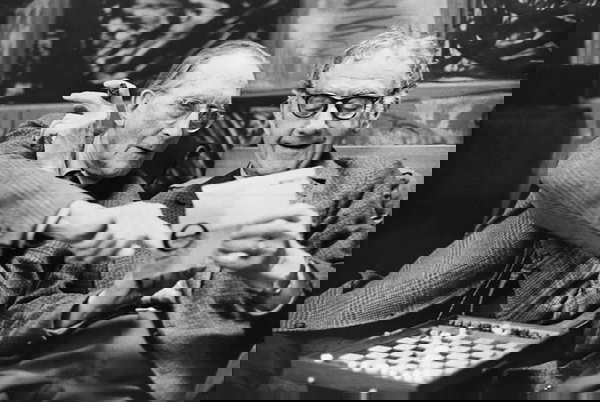 Man Ray: 5 Facts on The American Artist Who Defined an Era