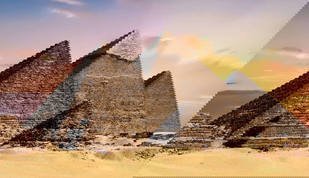 12 Surprising Facts About the Egyptian Pyramids