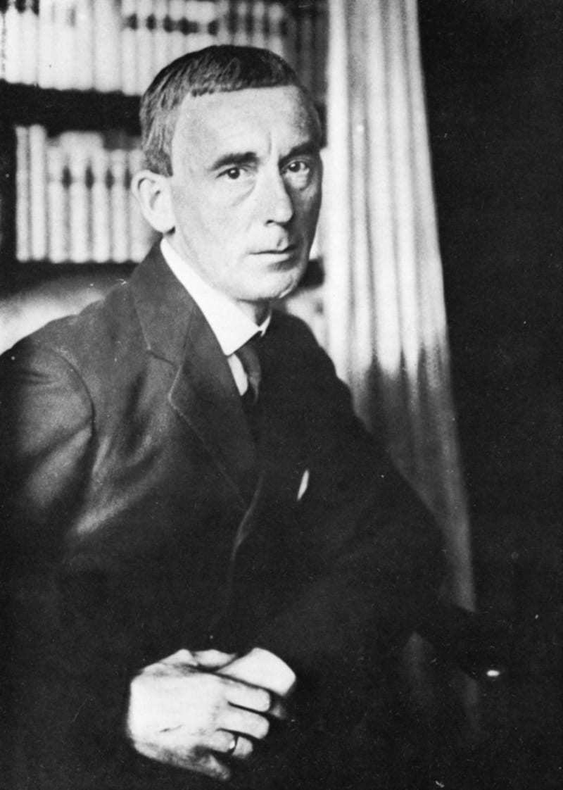 Hugo Ball: Founder Of The Dada Movement