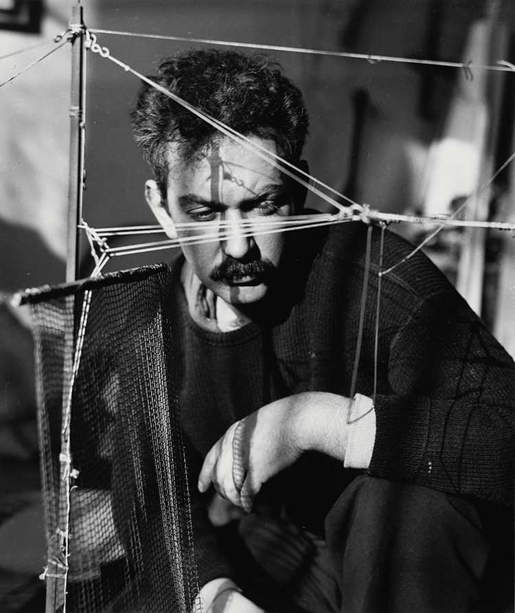 Alexander Calder: The Amazing Creator of 20th Century Sculptures