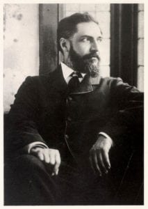 Flinders Petrie: Get to Know the Father of Archaeology