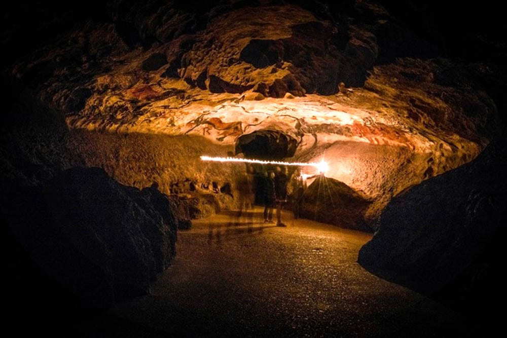 How Did A Dog Discover The Lascaux Cave Paintings?