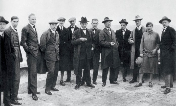 Forging The Modern Aesthetic: The Bauhaus Movement Explained