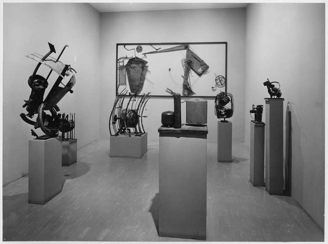 What Is Minimalism? A Review Of The Visual Art Style