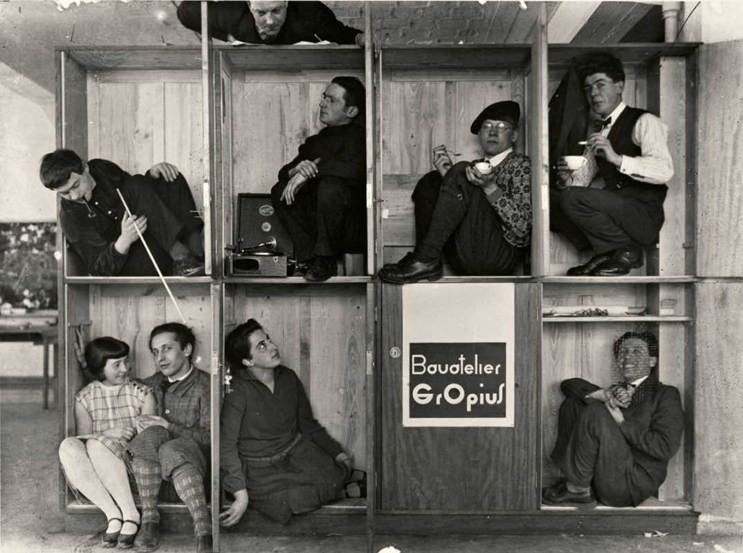 Forging The Modern Aesthetic: The Bauhaus Movement Explained