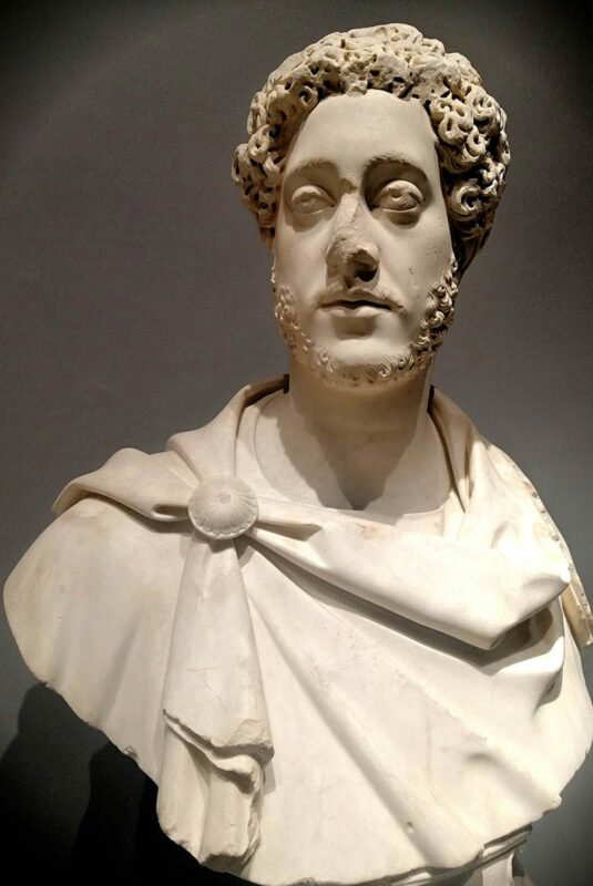 Emperor Commodus: 7 Facts on the Roman Emperor