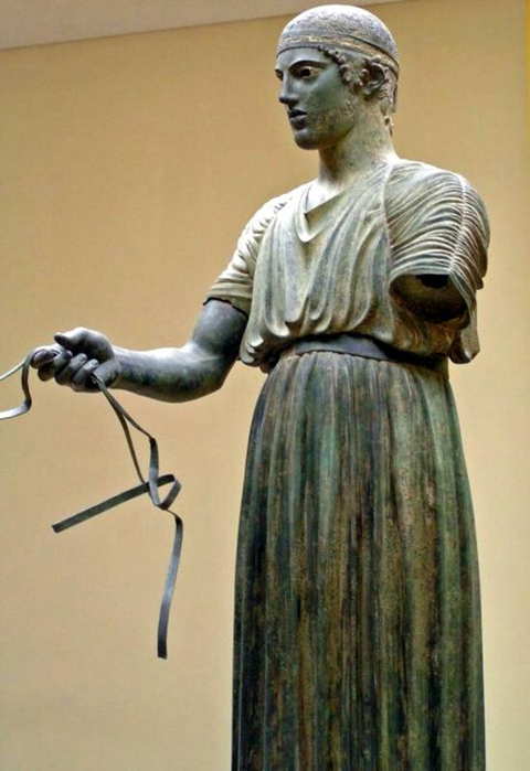 The Chariot: Plato’s Concept of the Lover’s Soul in Phaedrus