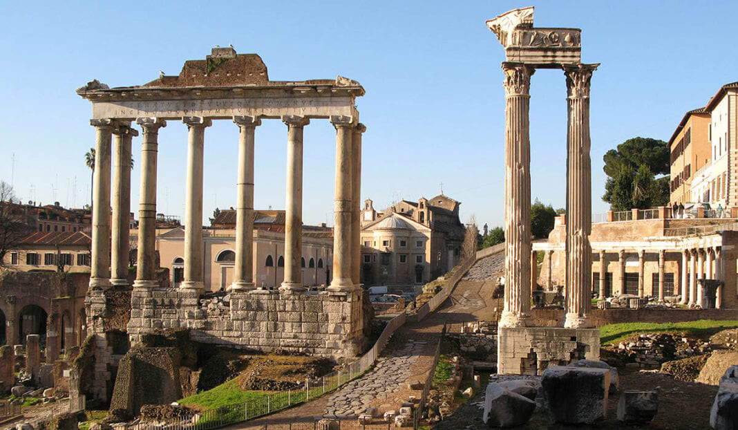 Explore Ancient Rome by Visiting These 6 Sites
