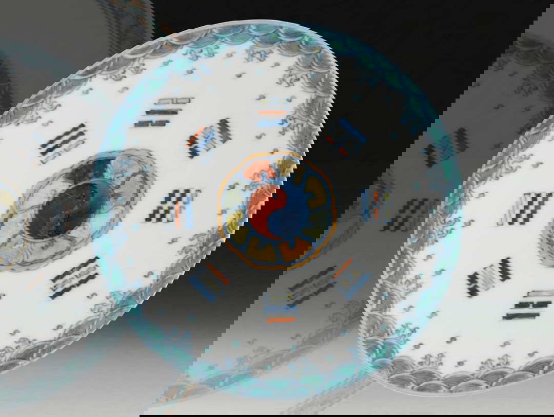 The Cleromancy of the I Ching: How Does It Work?