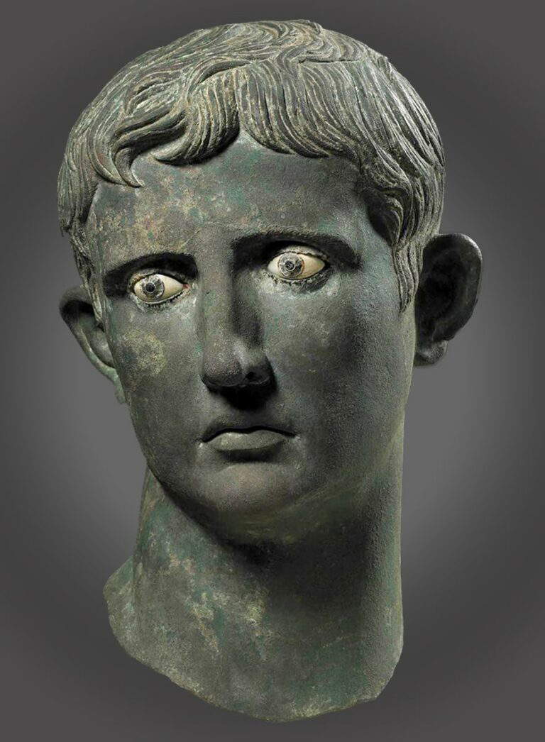 How to Establish an Empire: The Emperor Augustus Transforms Rome