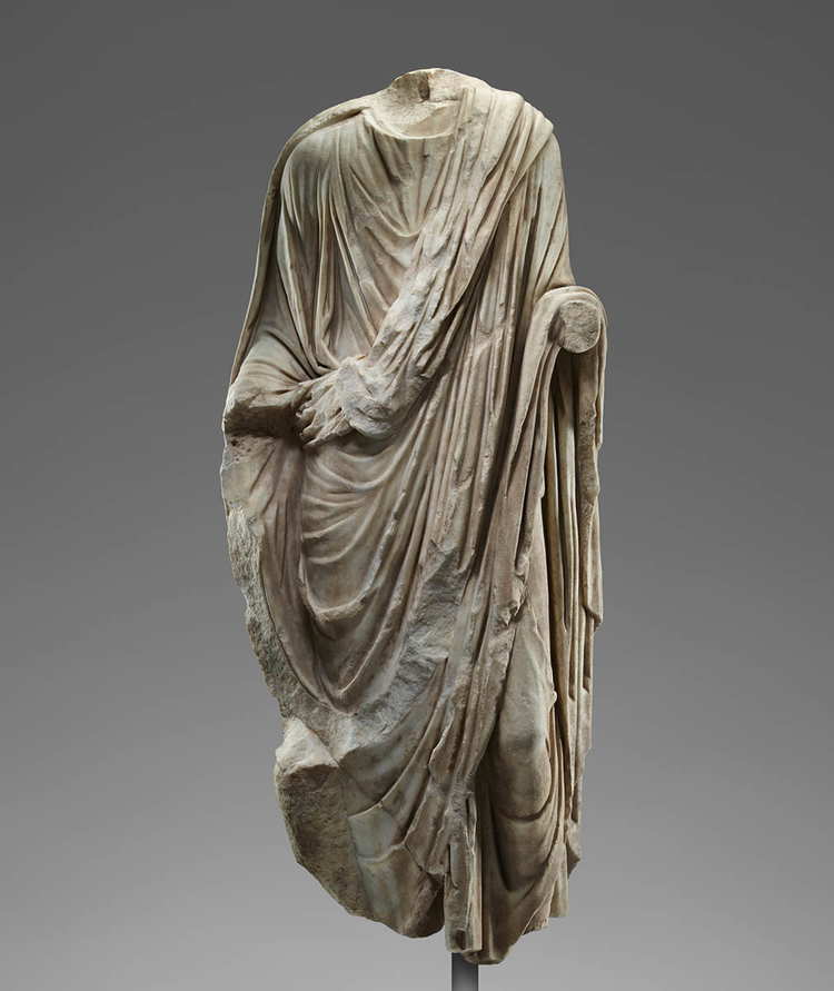 Ancient Roman Clothing: Fashion & Personal Adornment in Rome