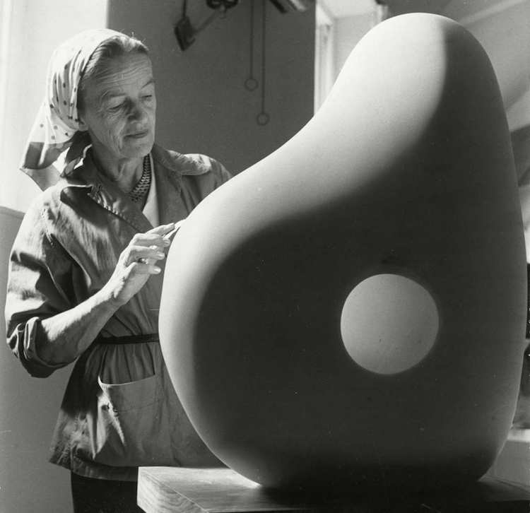 Barbara Hepworth: The Life and Work of the Modern Sculptor