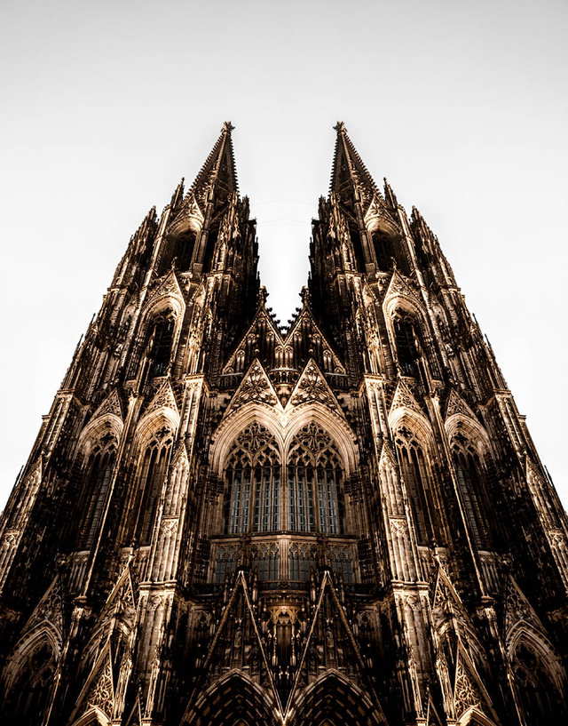 Here Are The 10 Greatest Gothic Cathedrals To See