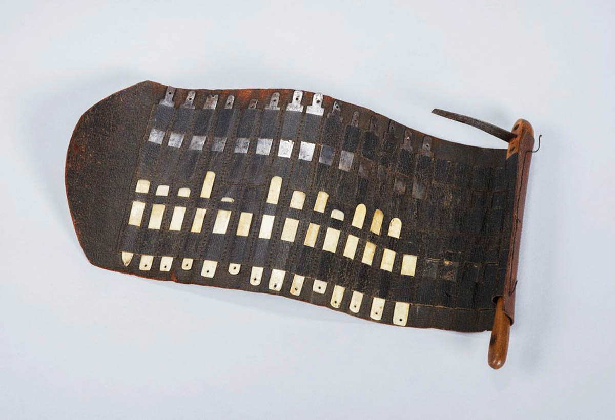 Polynesian Tattoos: History, Facts, & Designs