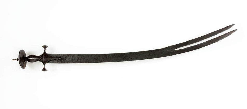 Legendary Swords: 8 Famous Blades From Mythology