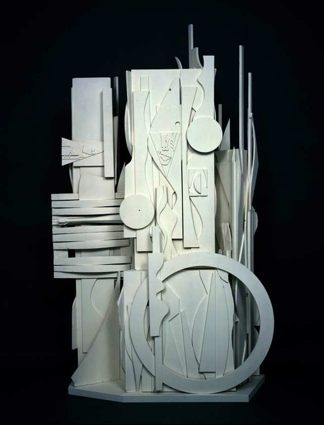 Get to Know American Artist Louise Nevelson (9 Modern Sculptures)
