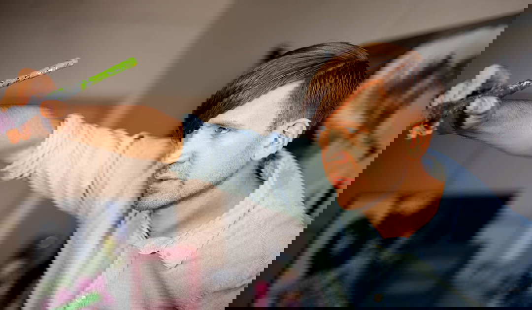 Who Invented the World’s Pinkest Pink?