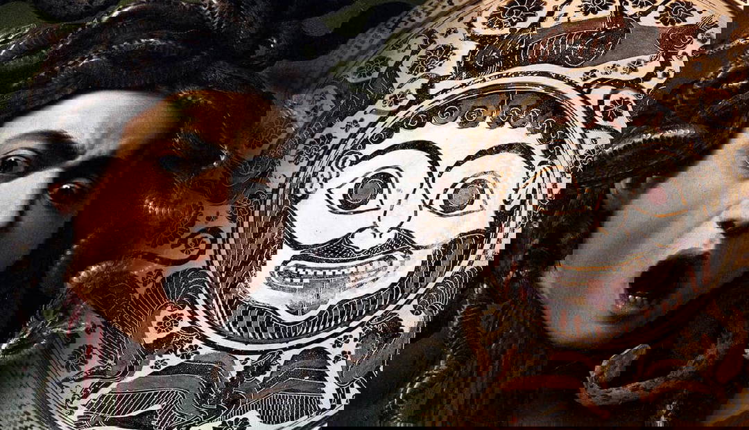 古代ギリシャ神話のゴルゴンとは誰ですか? (6つの事実) - 世界の顔