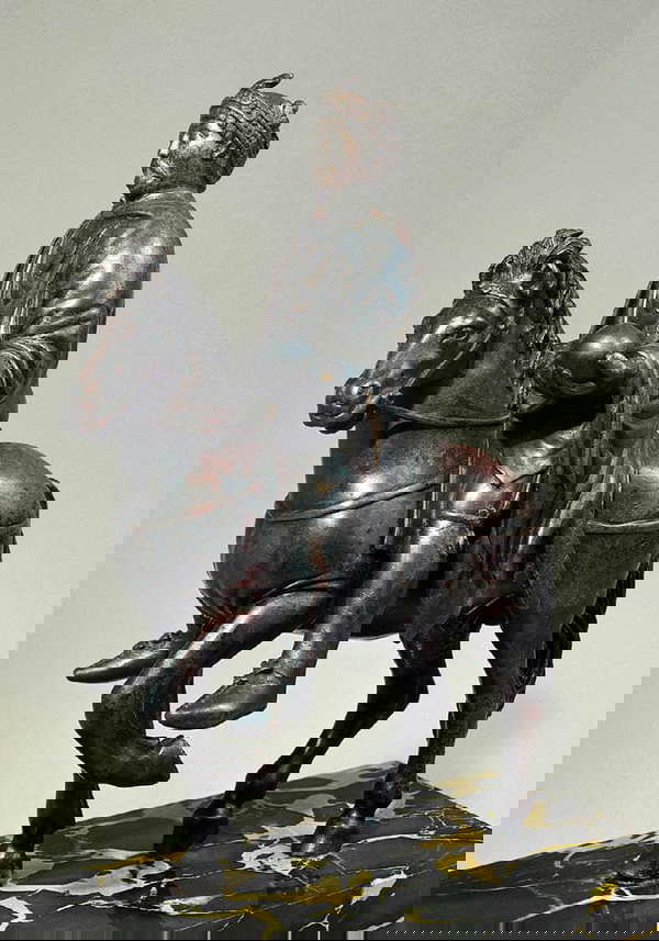 Charlemagne as Art Patron: The Palatine Chapel in Aachen and More