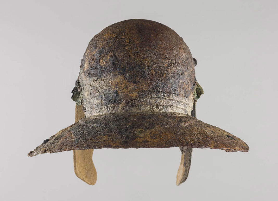 Ancient Roman Helmets (9 Types)