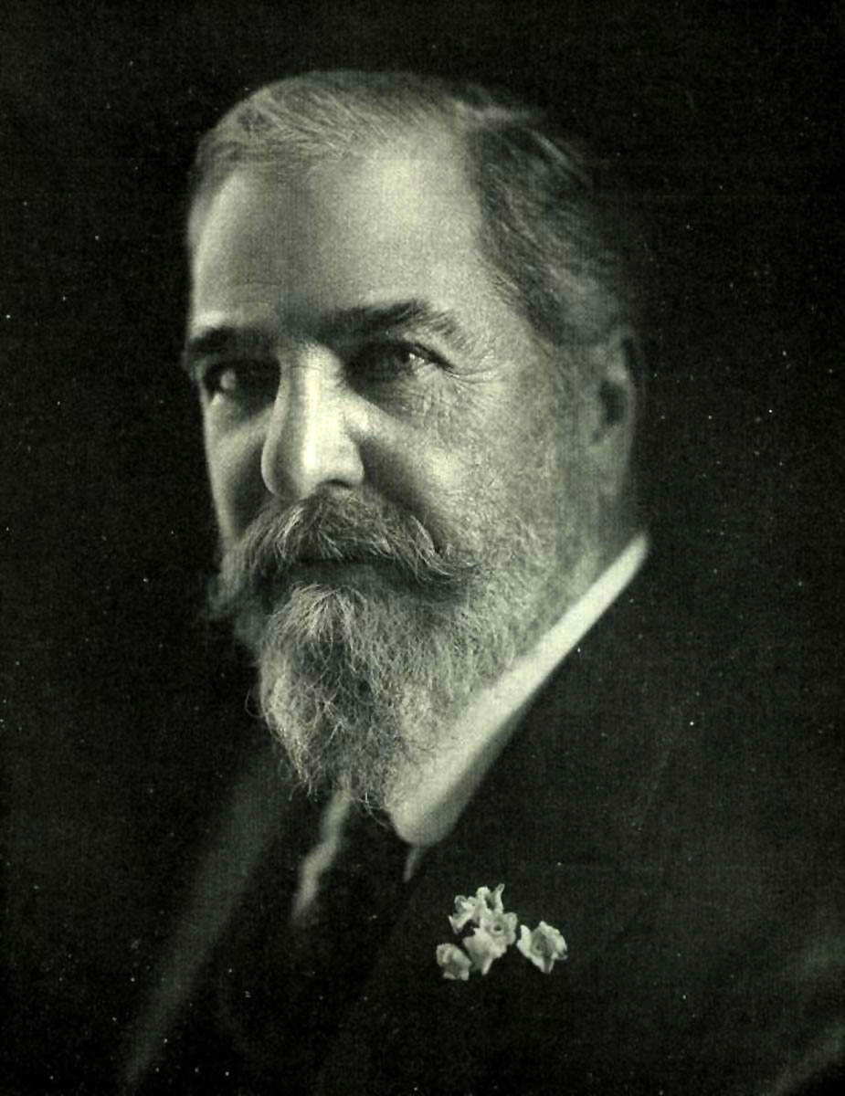 Louis Comfort Tiffany: The Man Behind the Iconic Tiffany Lamps