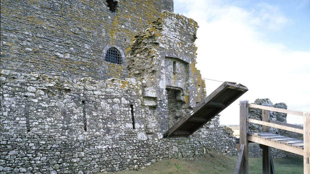Utterly Impregnable: Castles in Europe & How They Were Built to Last