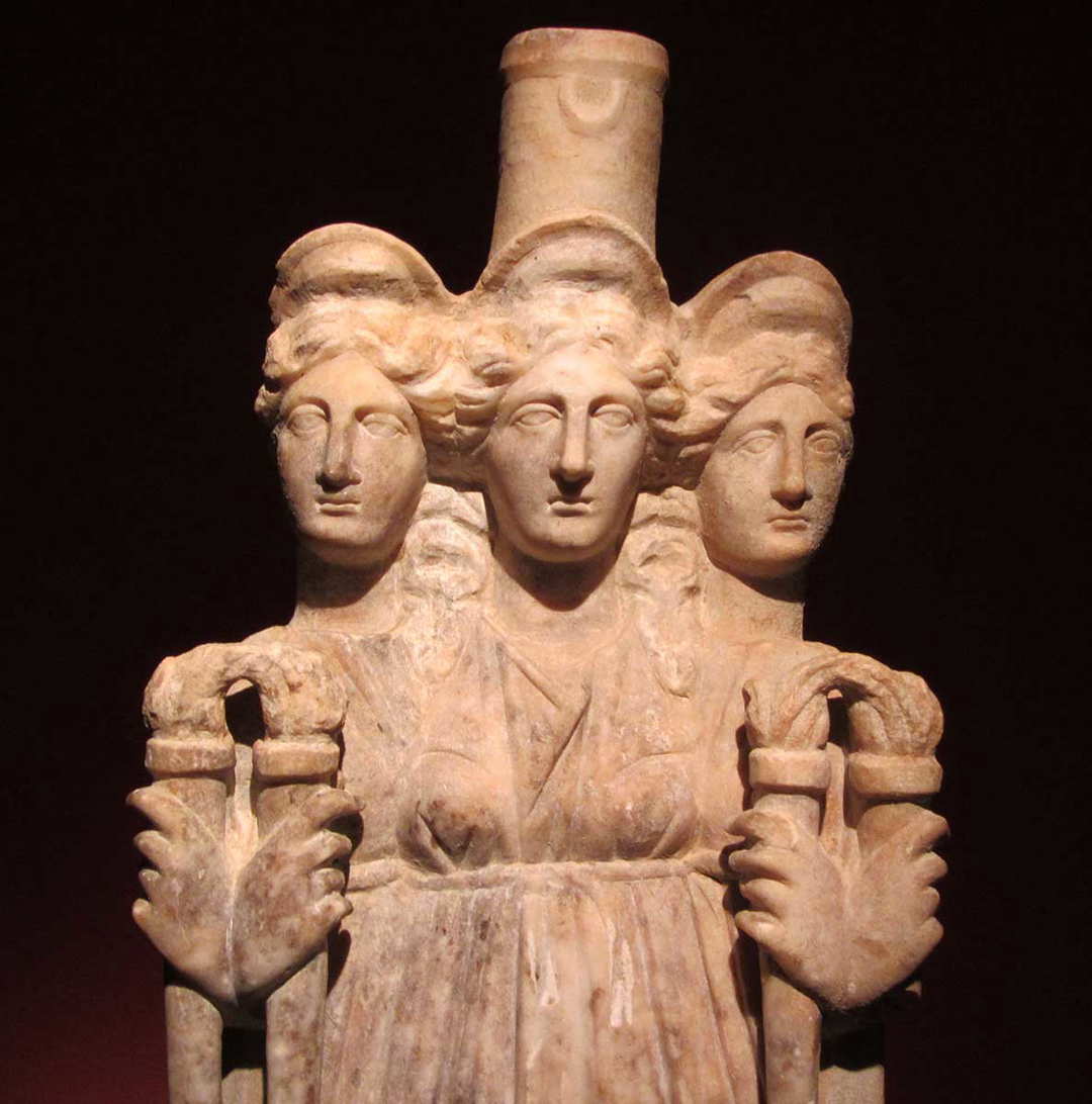Hecate vs. Persephone: What’s the Difference?