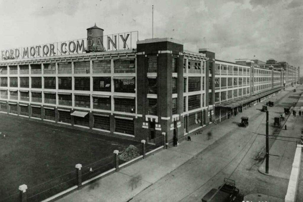 Henry Ford’s Contribution to the Automobile Industry & Mass Production