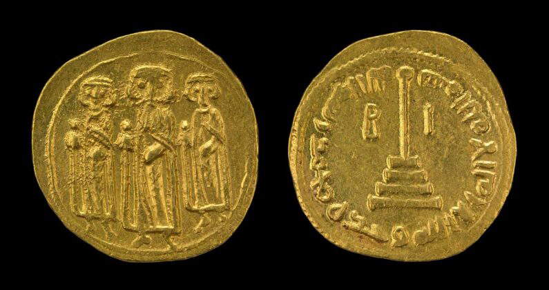 Art of the Umayyad Caliphate: Mosques, Domes, & Desert Palaces