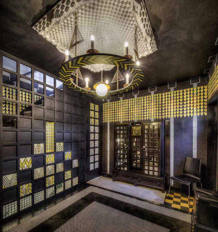 Charles Rennie Mackintosh in 10 Scottish Art Nouveau Designs