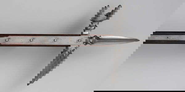 Medieval Warfare: 7 Examples of Weapons & How They Were Used