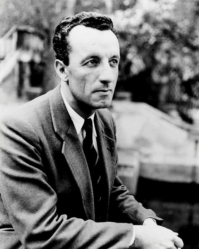 What is the Connection Between Maurice Merleau-Ponty and Gestalt?