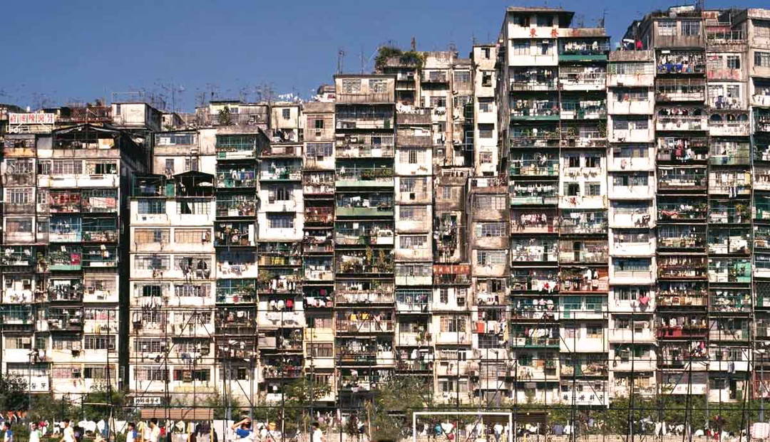 Memories of Kowloon: Hong Kong’s Lawless Walled City