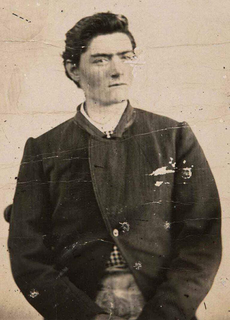Ned Kelly: The Infamous Outlaw of Australia’s “Wild West”