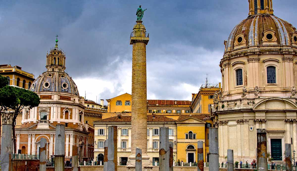 What Is the Story Behind Trajan’s Column?