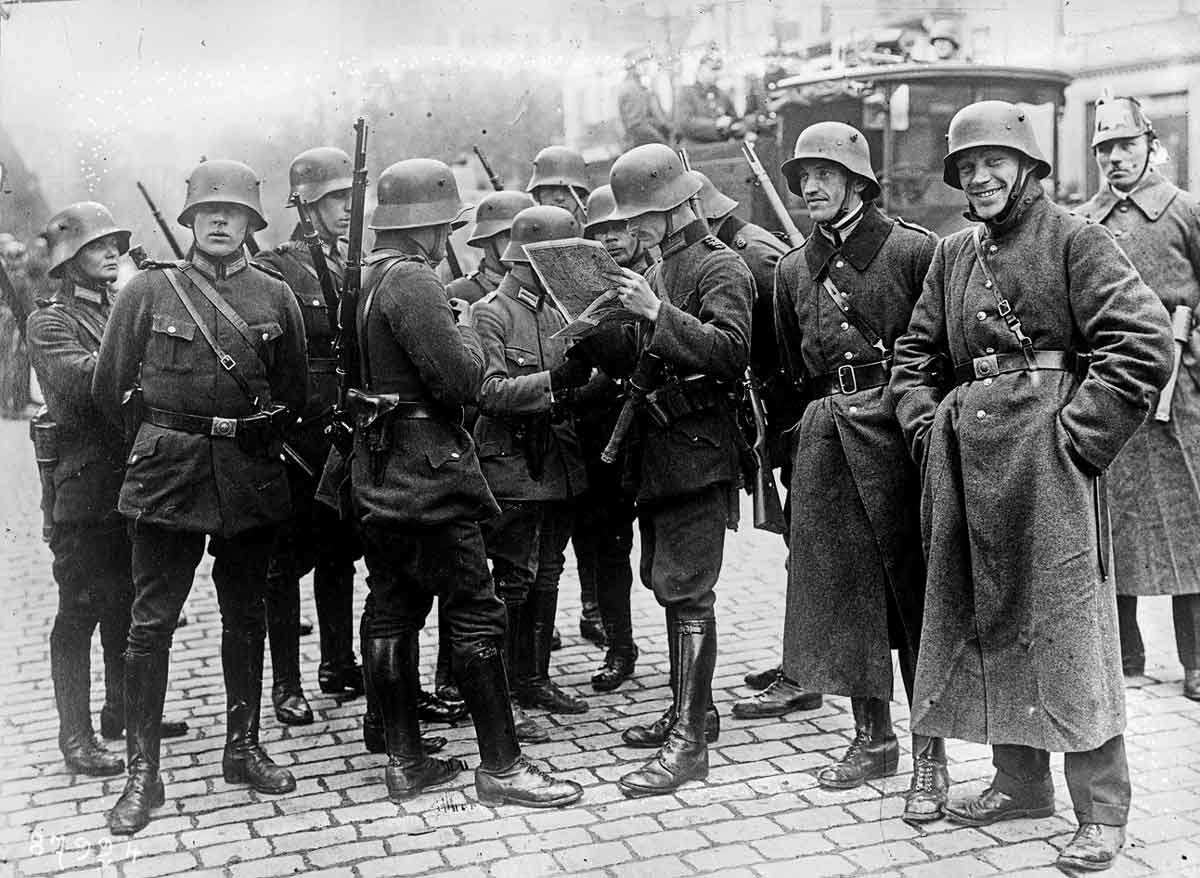 The Hamburg Uprising: A Missed Revolution in Germany