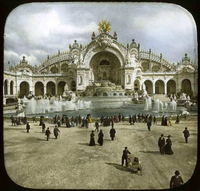 How Many World Fairs Did Paris Host in the 19th Century?