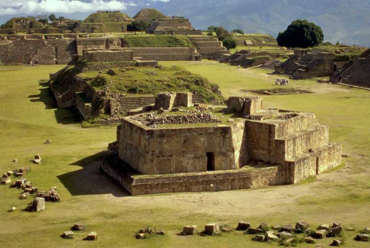 5 Mesoamerican Civilizations That Rose & Fell Before the Aztecs