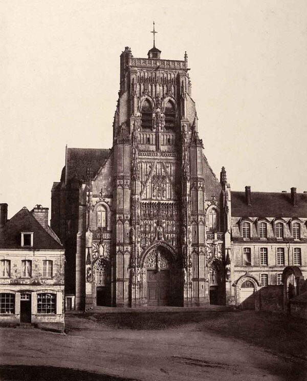 A Timeline of European Architecture in the Middle Ages