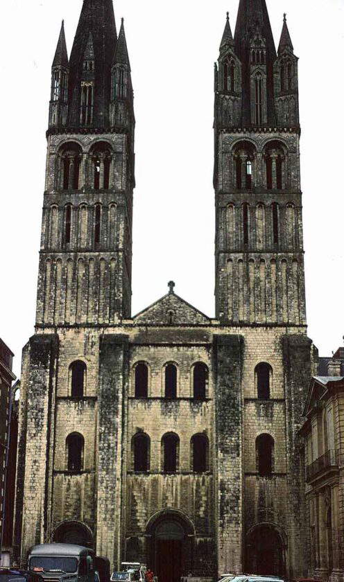 A Timeline of European Architecture in the Middle Ages