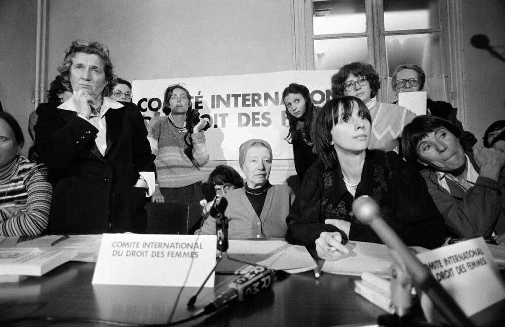Simone de Beauvoir’s Contributions & Controversies on Feminism