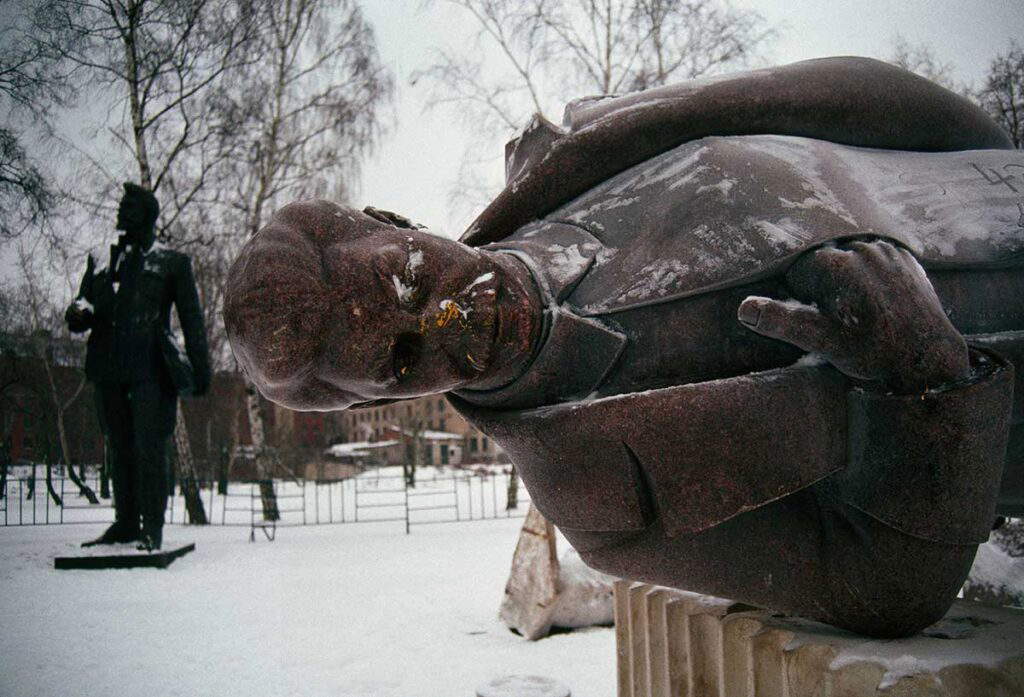 Stalin’s Great Purge: Gulags, Show Trials, and Terror