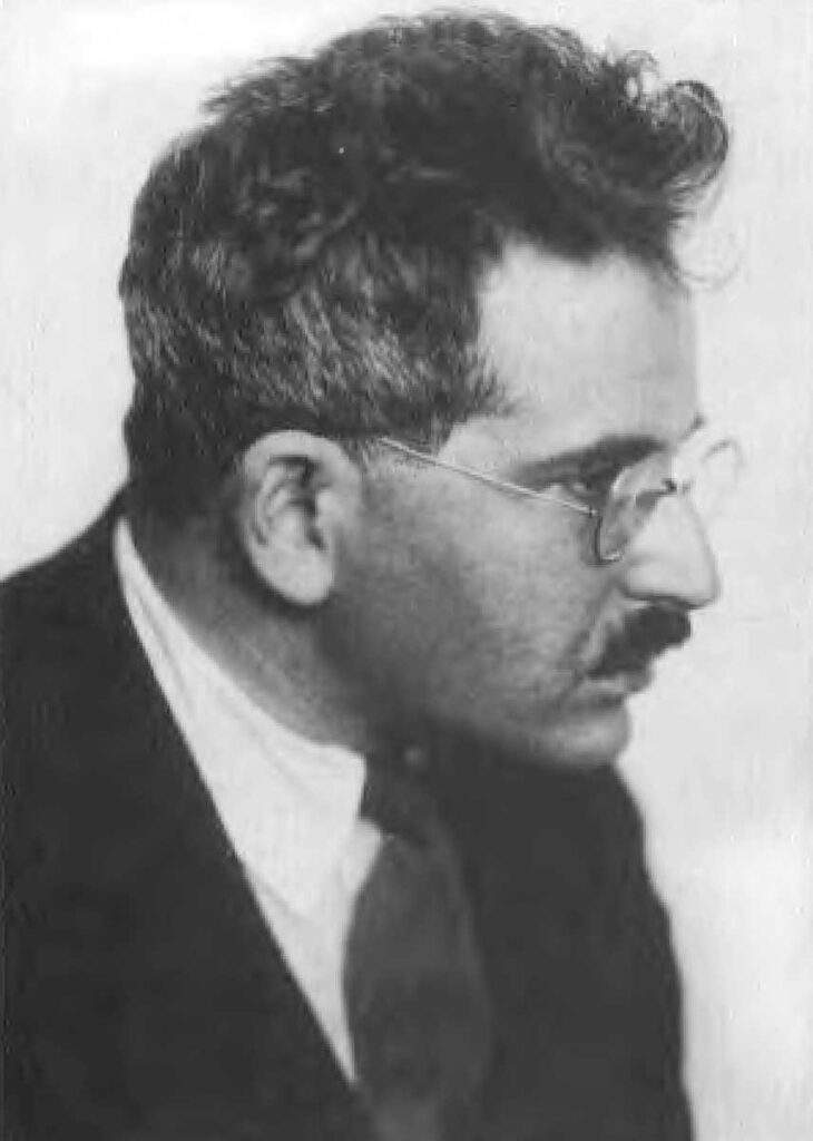 Walter Benjamin’s Eclectic Philosophy: Fragments & Aphorisms