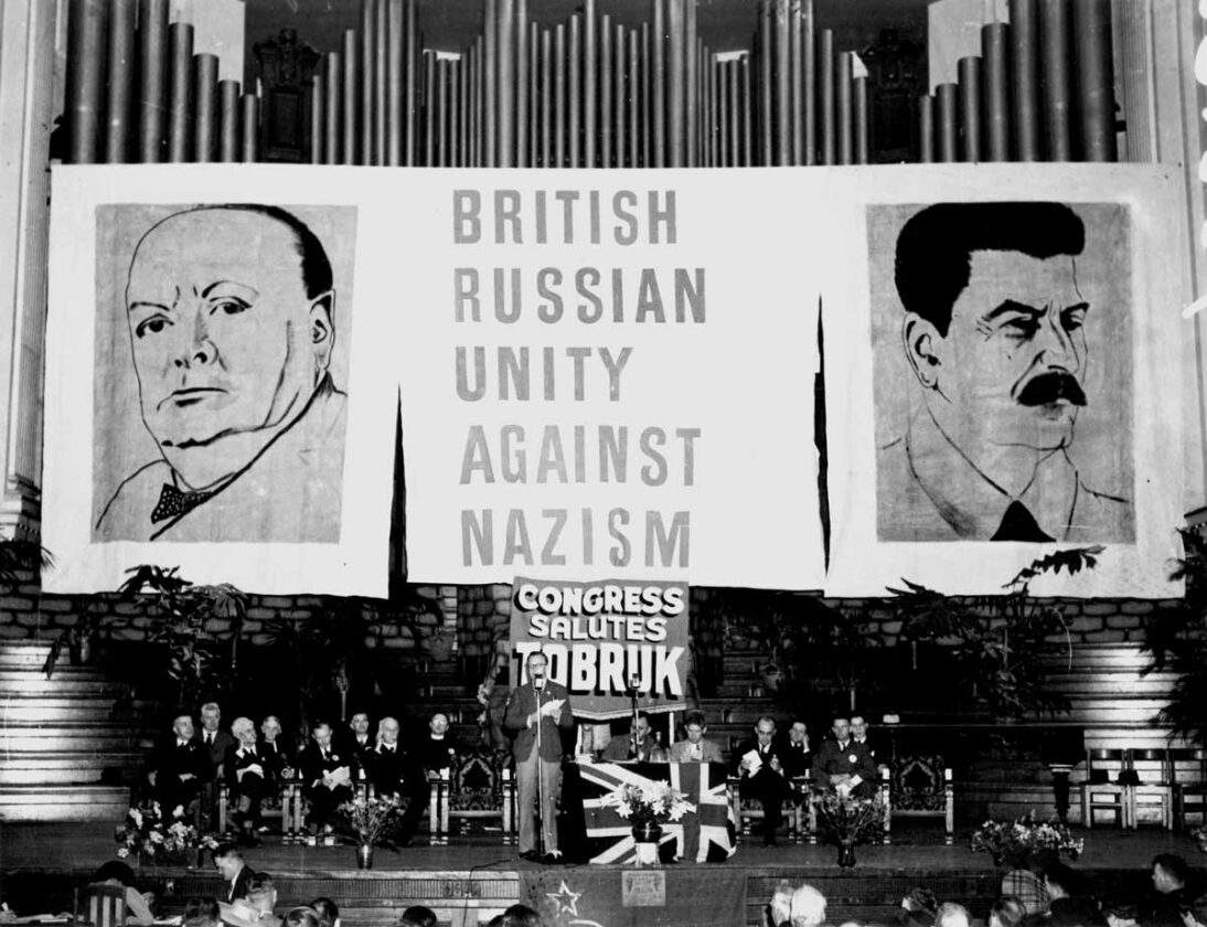 The Biography of British Bulldog Winston Churchill