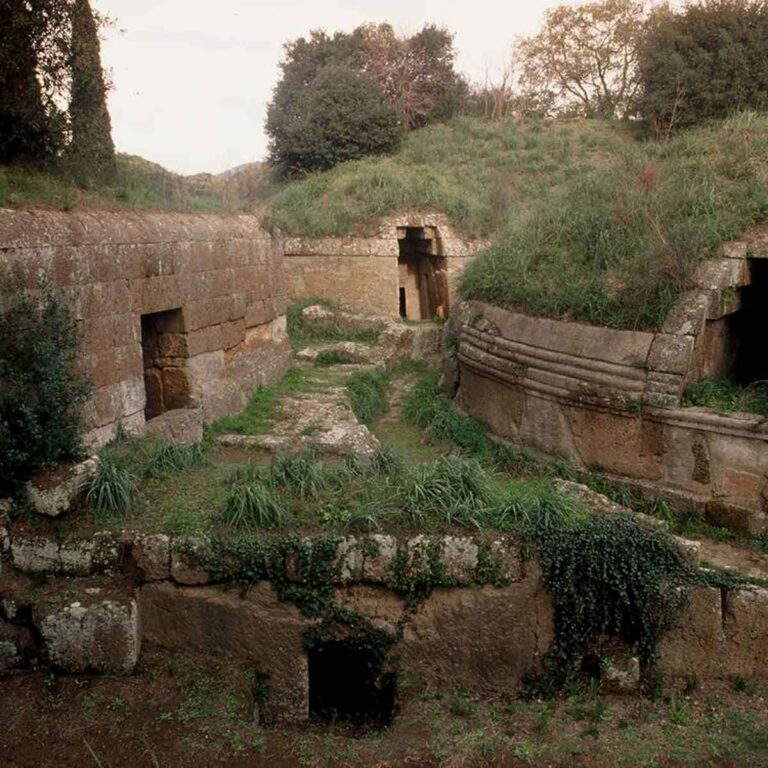 The Archaeological Story of the Etruscan People