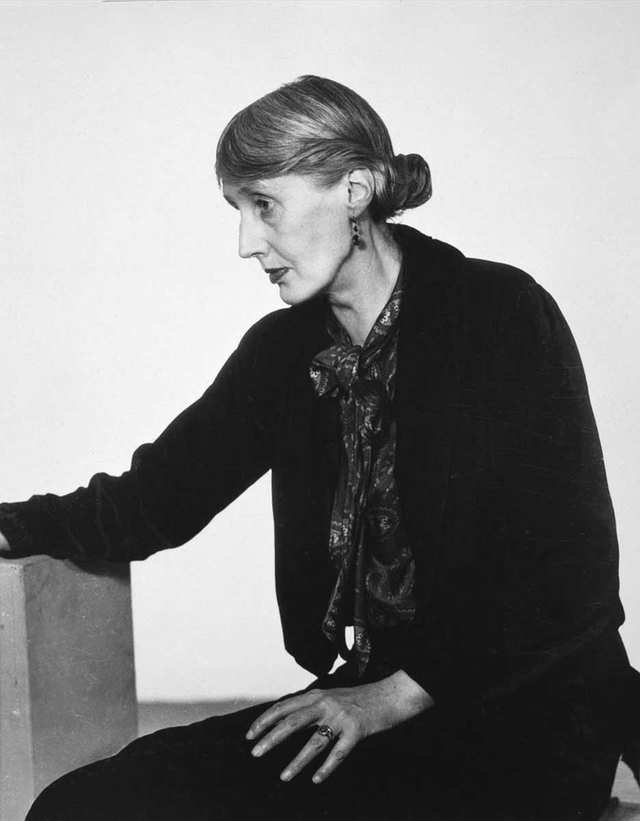 Virginia Woolf: A Literary Icon of Modernism
