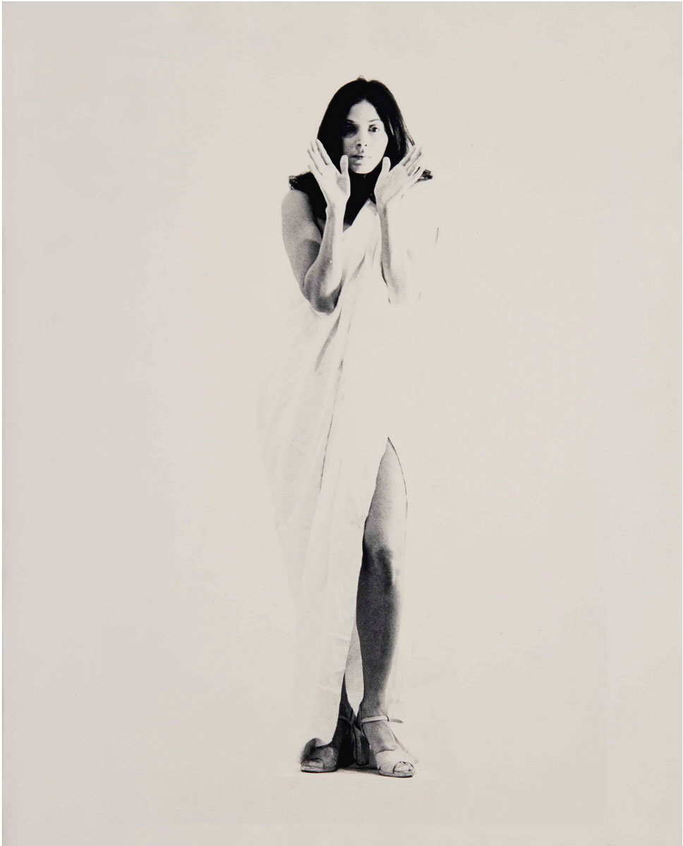 5 Performances by Hannah Wilke to Know