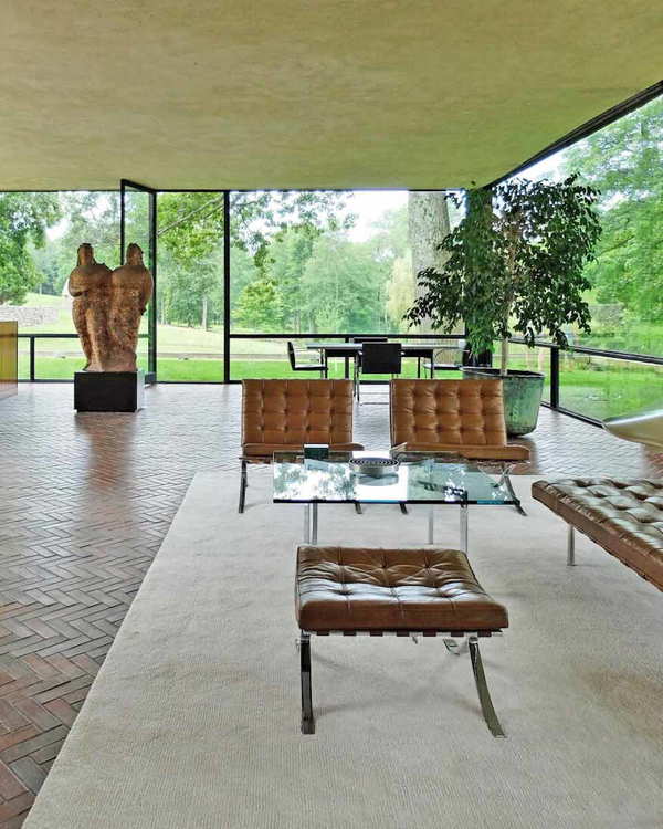 5 Buildings Designed by Celebrated Architect Philip Johnson