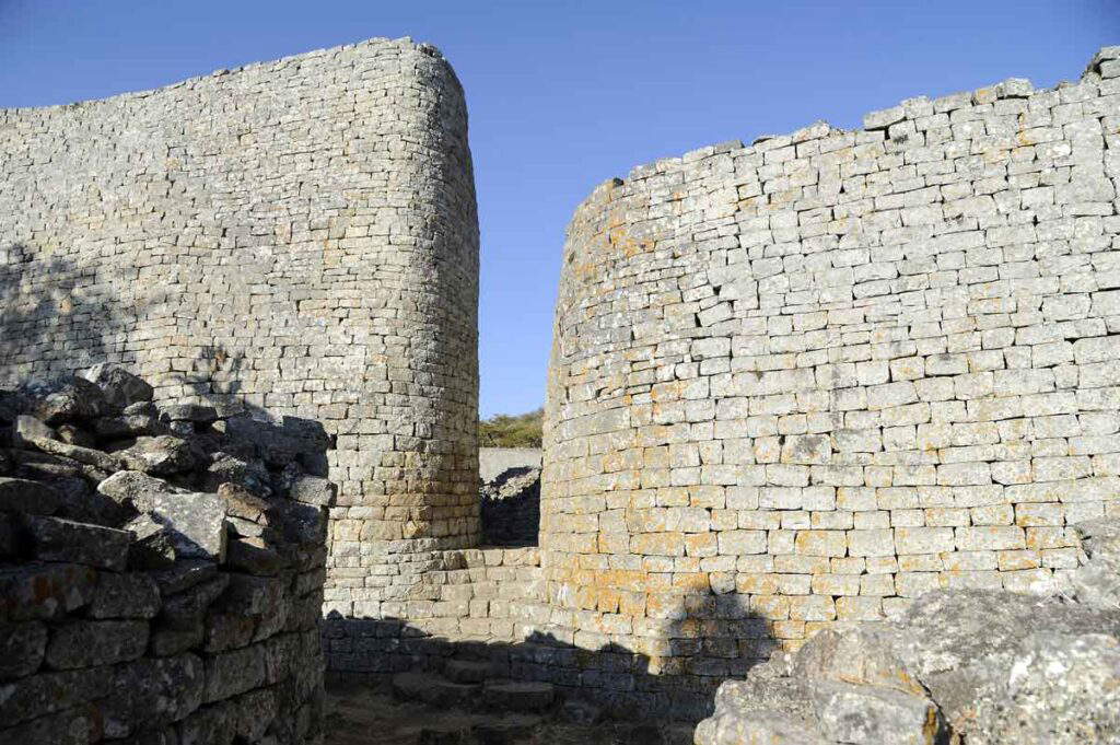 Great Zimbabwe: Center of a Mysterious African Civilization